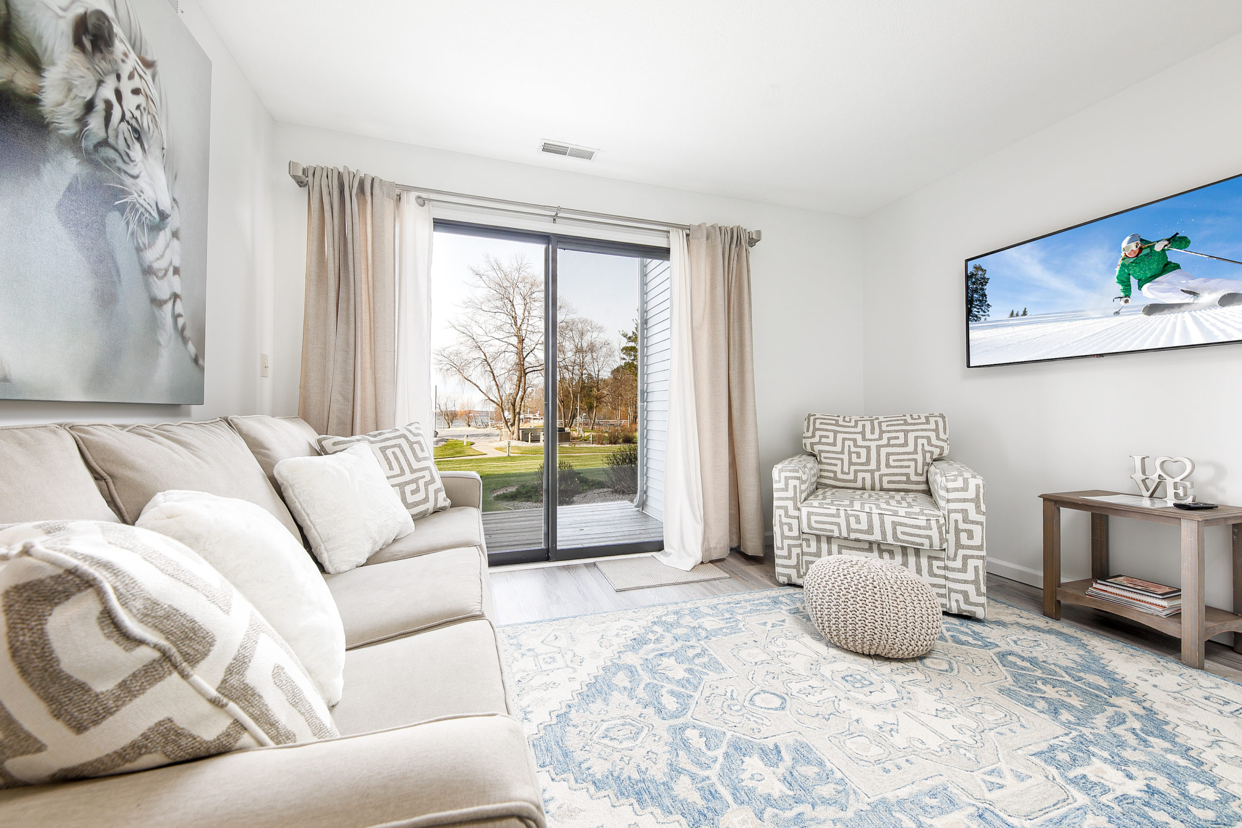 Book Traverse City Vacation Rentals | #1 Traverse City Rentals by True ...